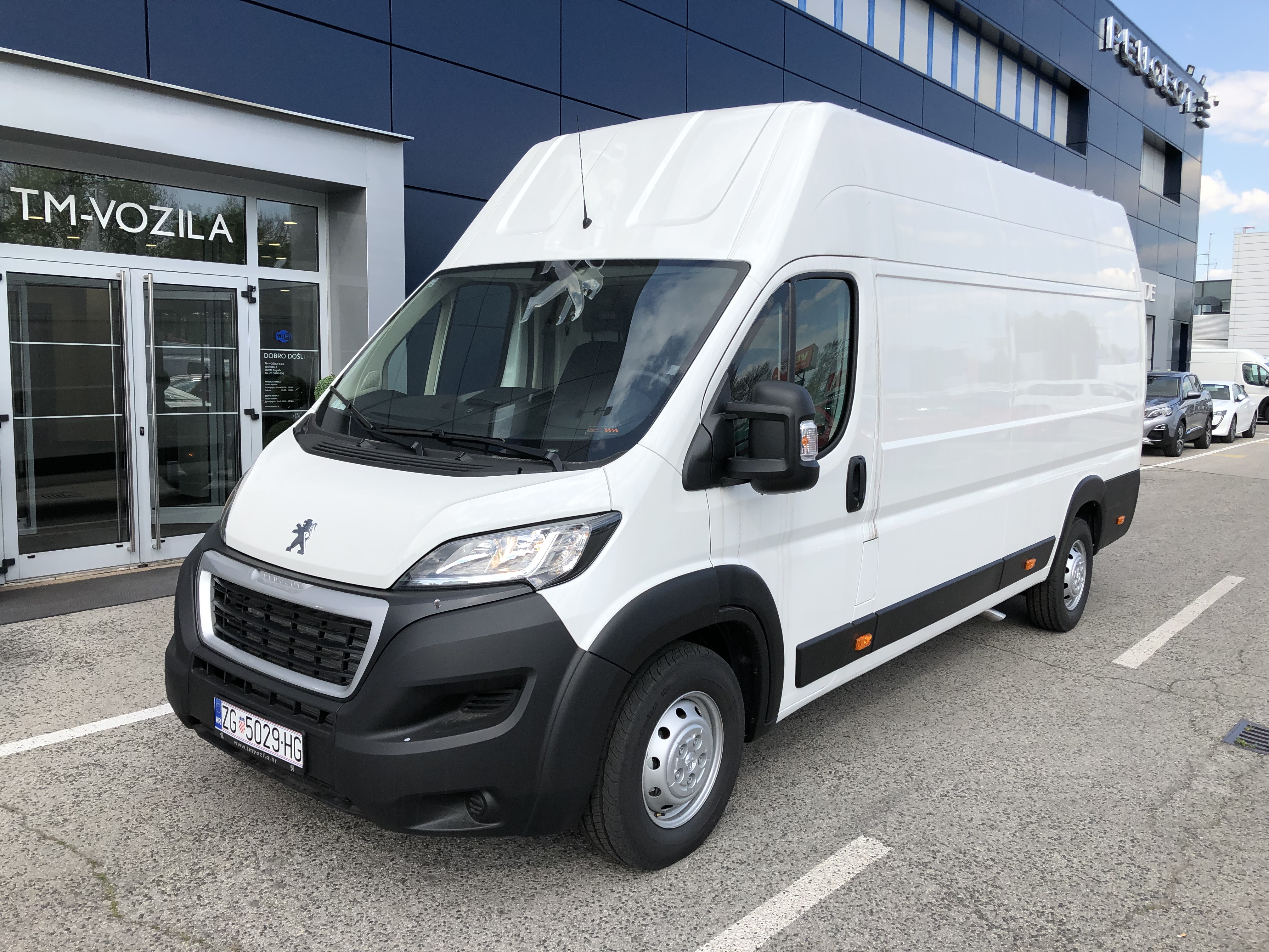 Rabljeni PEUGEOT BOXER PACK L4H3 2.2 BLUEHDI 165 - TM Vozila